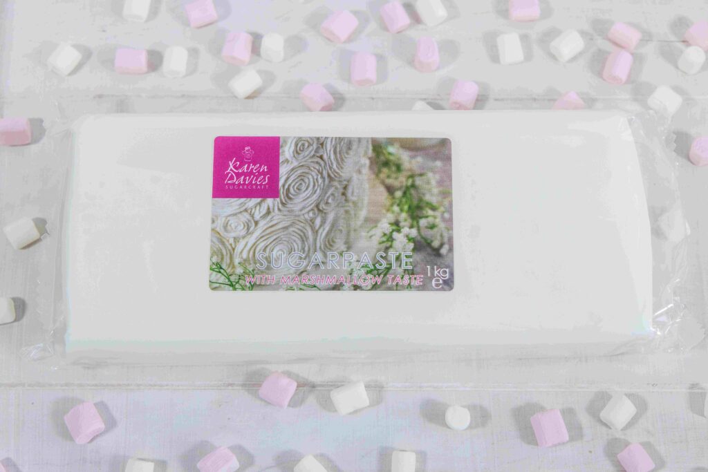 What’s the Best Paste to Use in Moulds – Fondant, Modelling Paste, or ...