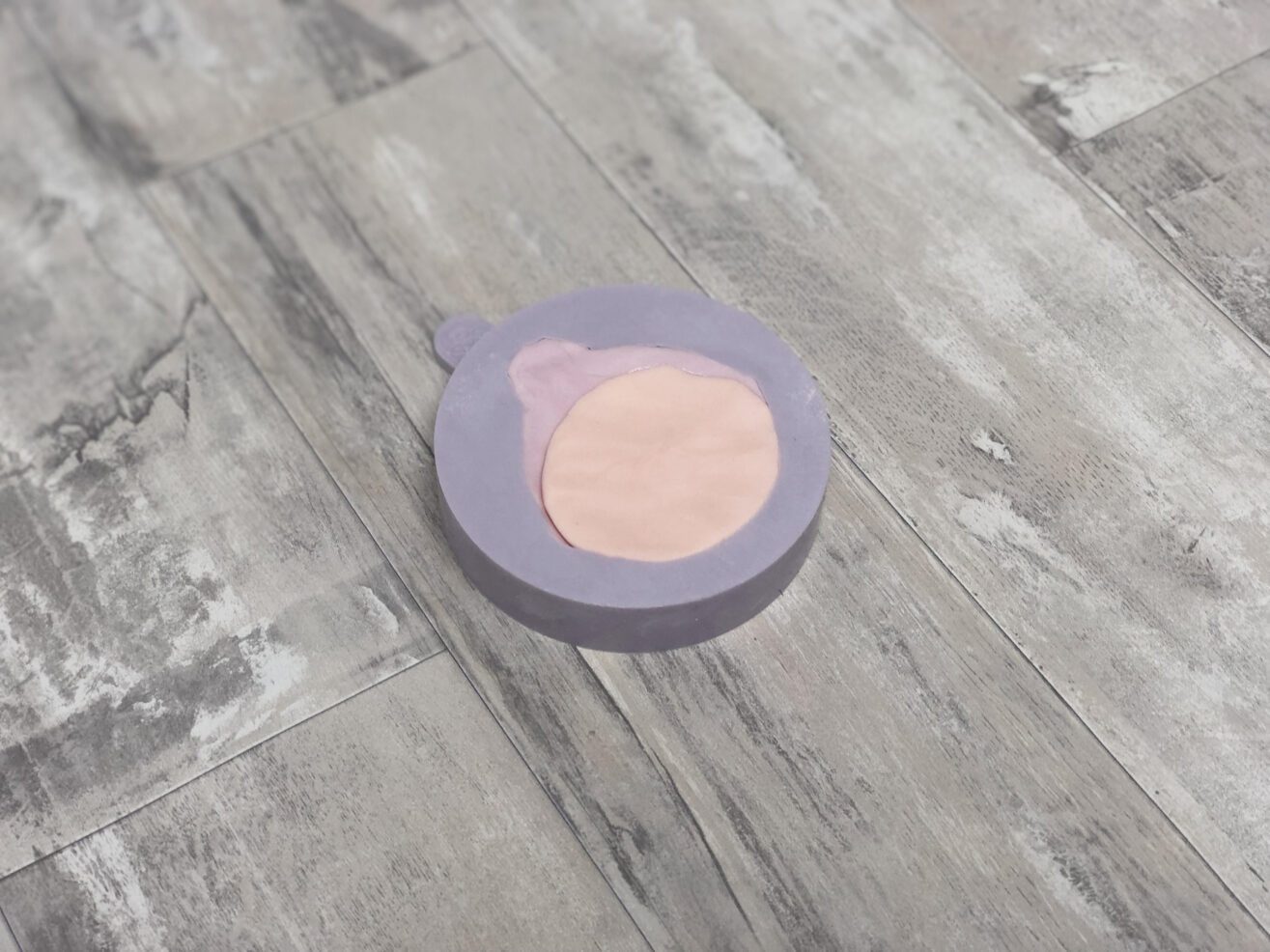 Silicone Mould Masterclass – Karen Davies Cakes